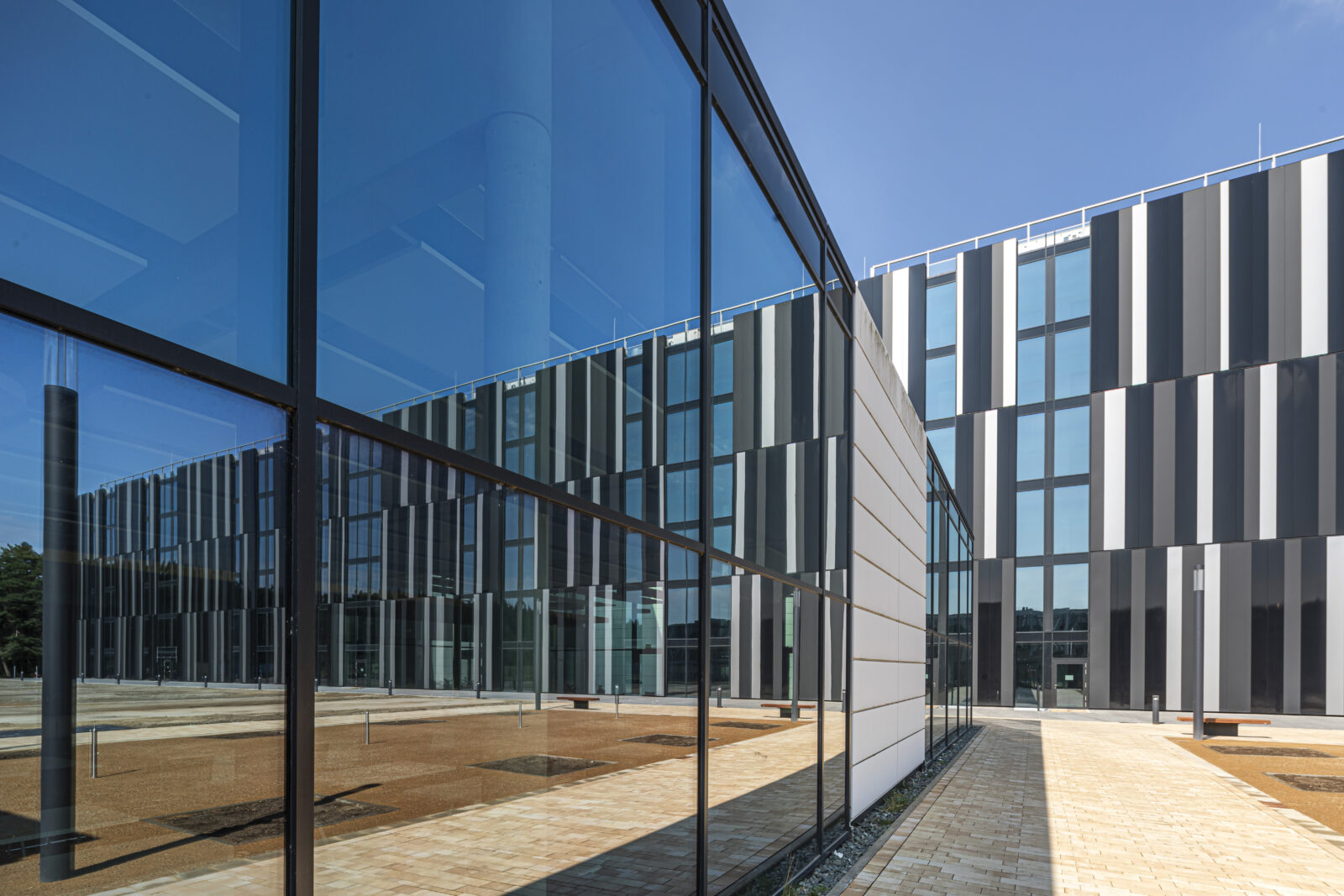 Kostensteuerung - DGI Bauwerk - Architektur & Management